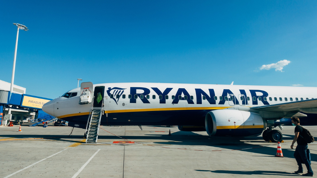 See all routes and flights offered by Ryanair | Airline Information
